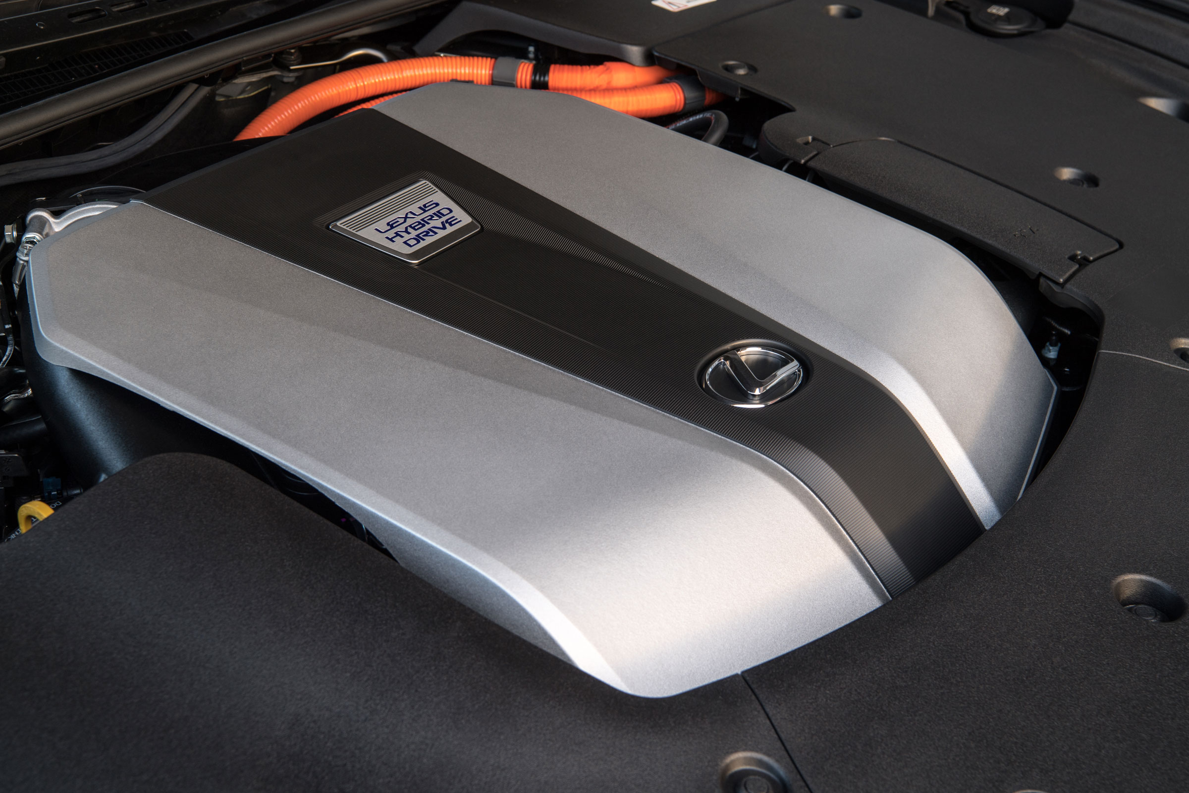 Lexus LS 500h engines, drive & performance | DrivingElectric