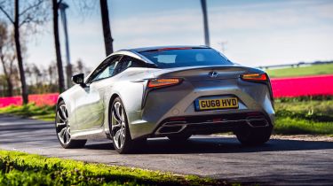 Lexus LC 500h MPG & CO2 emissions | DrivingElectric