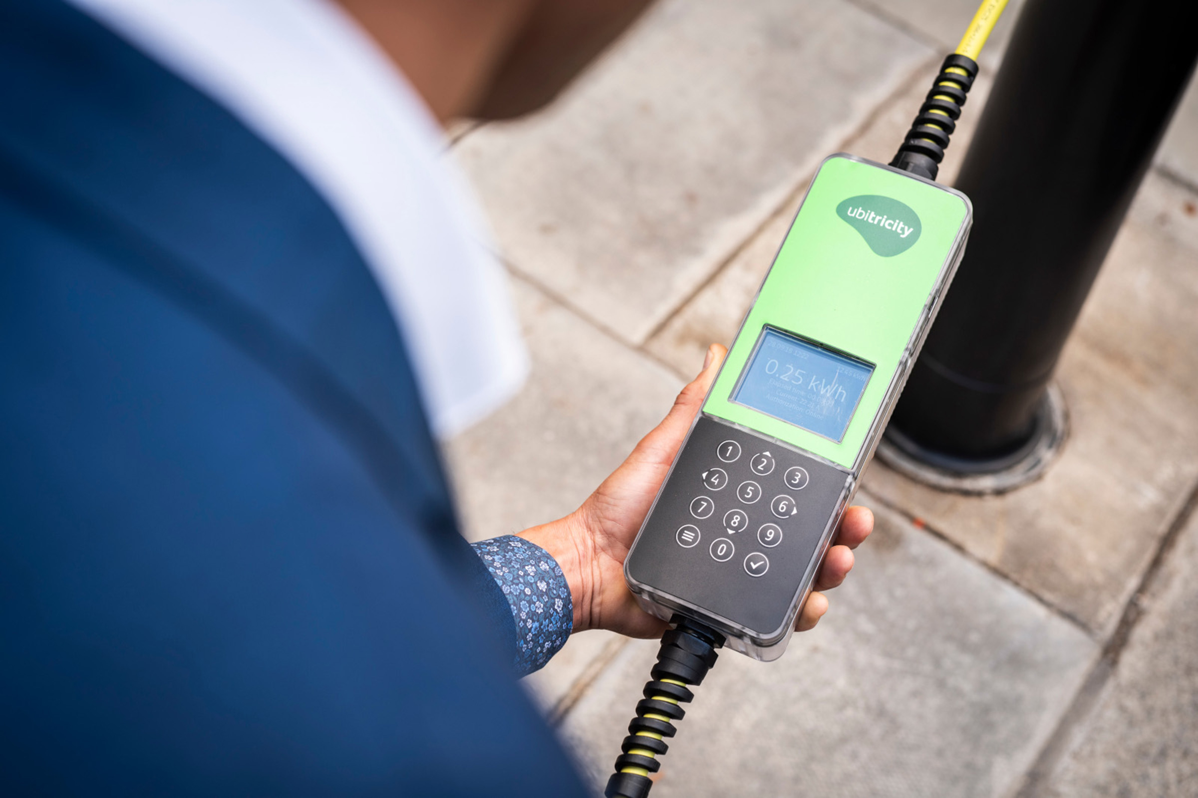 Complete guide to the Ubitricity charging network | DrivingElectric