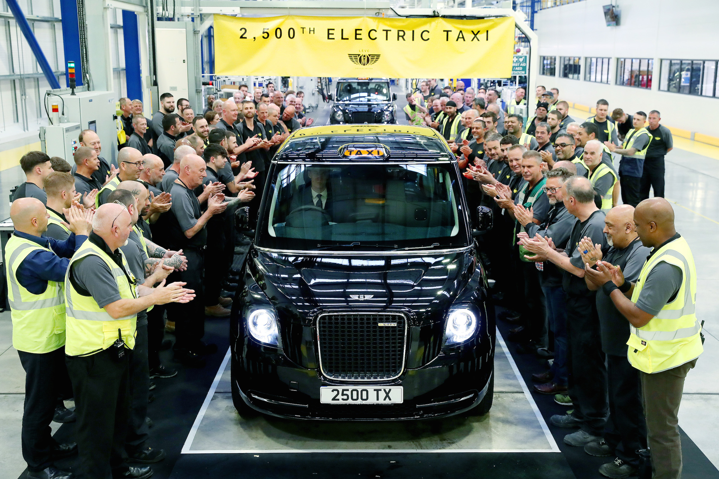 Electric London Taxi: LEVC announces 2,500 examples sold | DrivingElectric