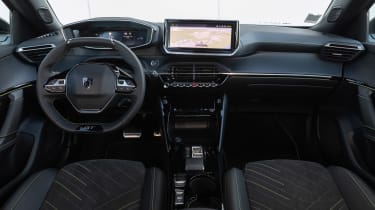 Peugeot e-2008 review: interior, dashboard & infotainment 2023 ...