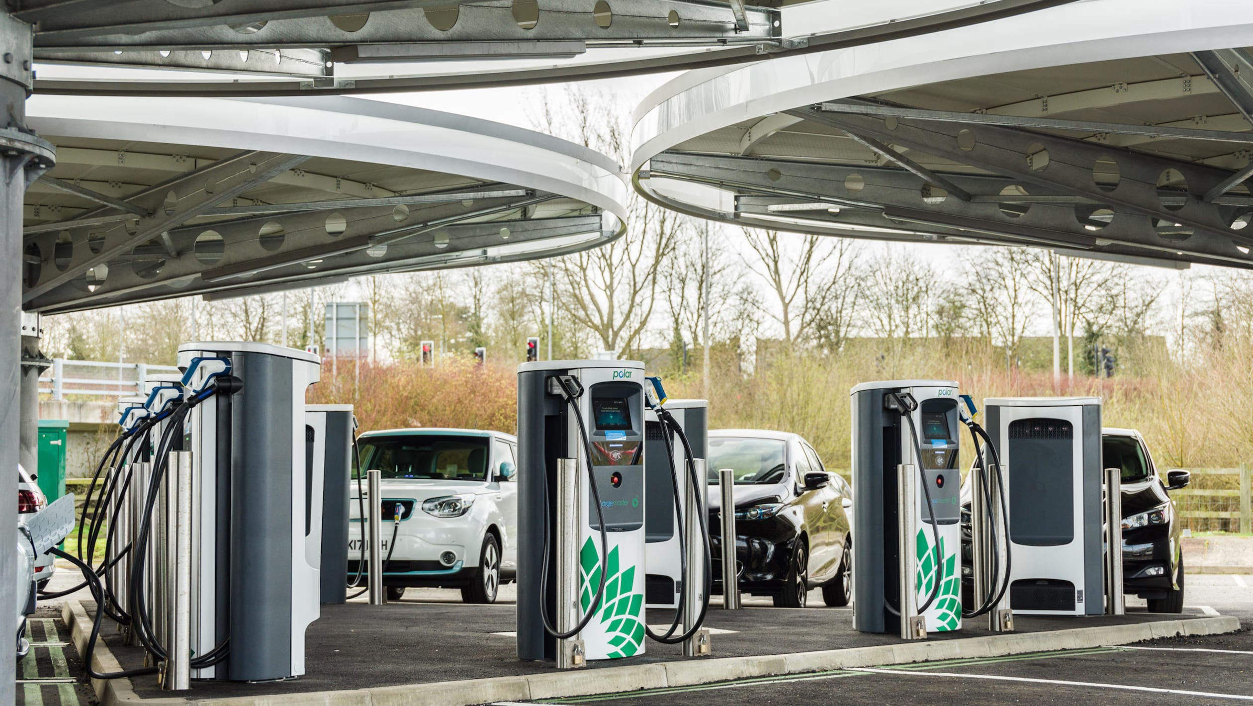 BP Chargemaster to roll out contactless payments pictures | DrivingElectric