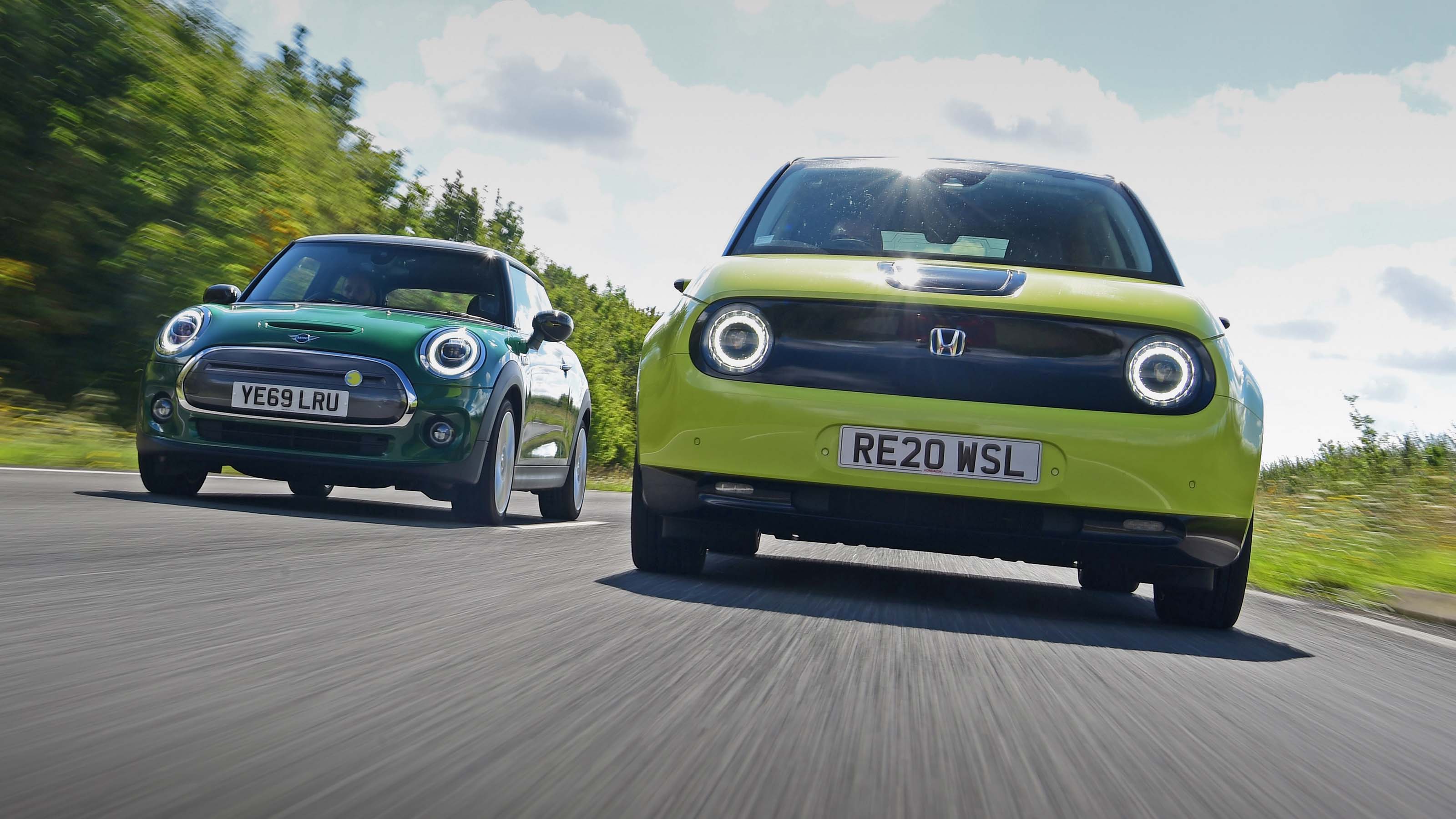 Honda e vs MINI Electric: performance and handling | DrivingElectric