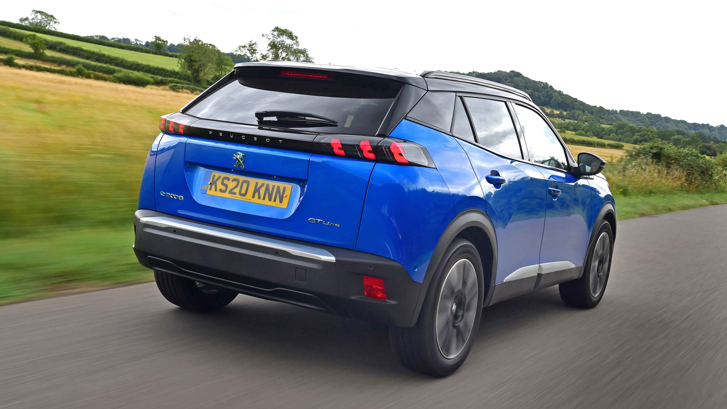 Peugeot e-2008 review pictures | DrivingElectric