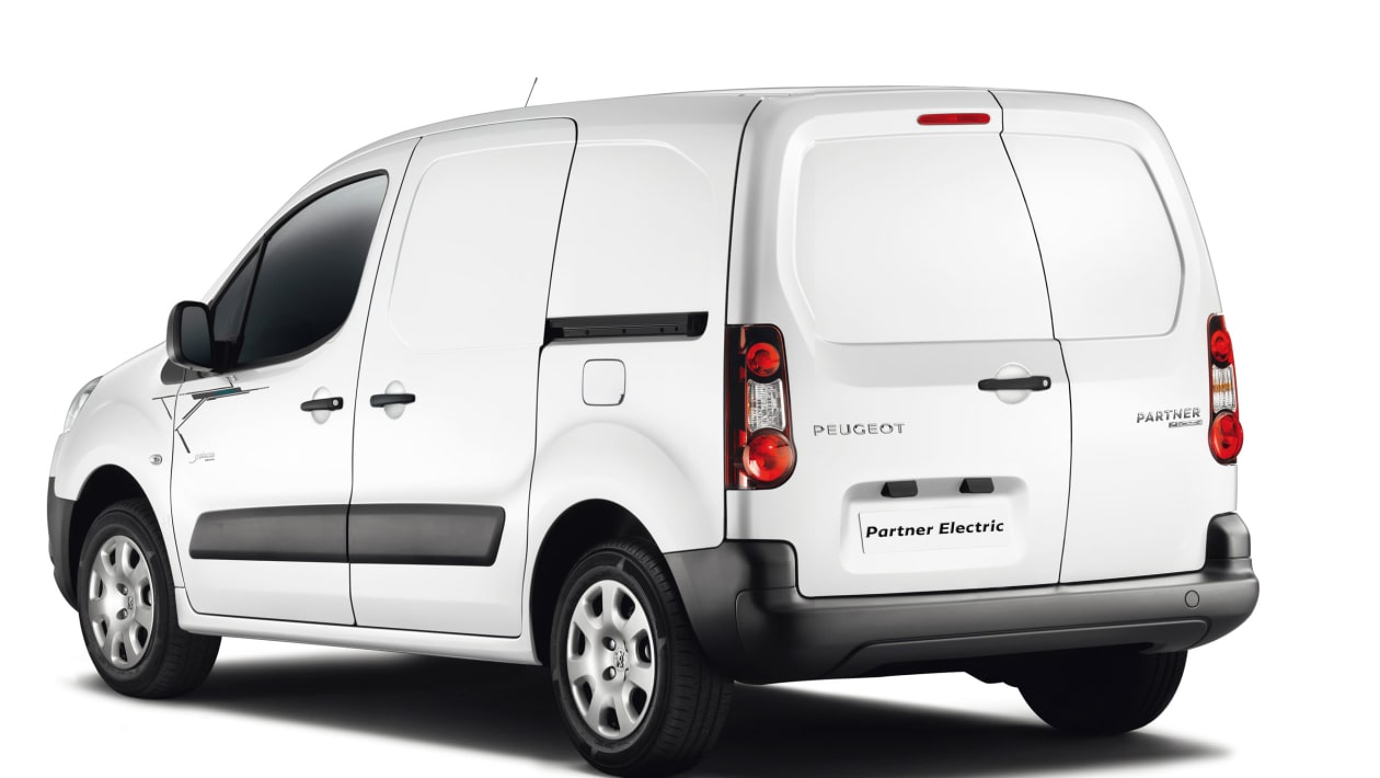 Peugeot Partner Electric van (2013-2019) practicality & load space ...