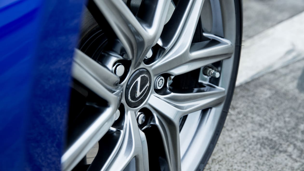 Lexus IS 300h (2013-2020) reliability & safety | DrivingElectric