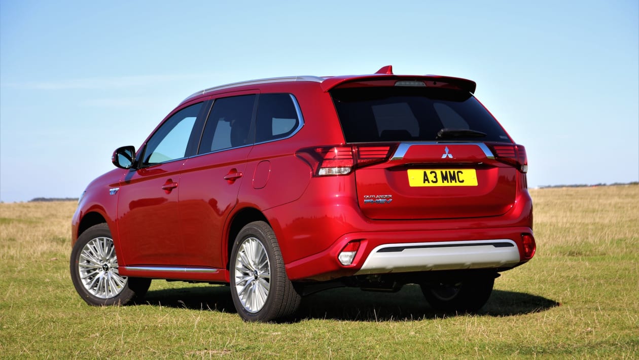 Mitsubishi Outlander PHEV (2013-2021) engines, drive & performance ...