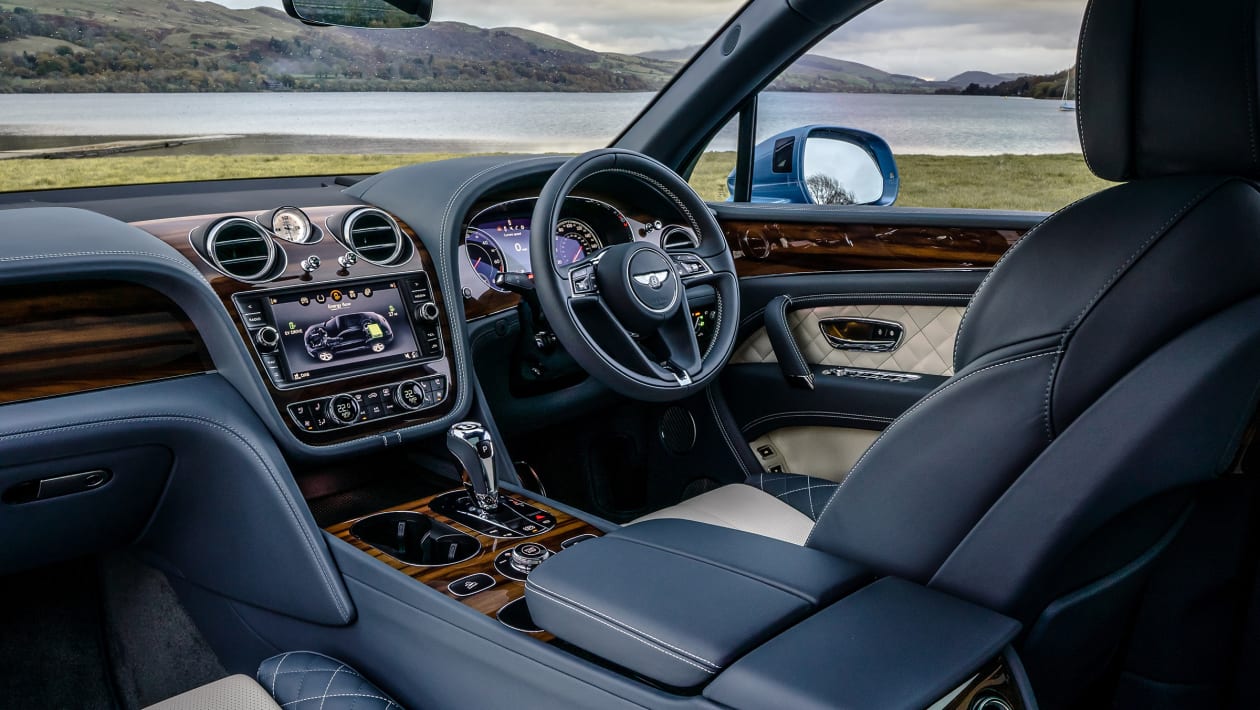 Bentley Bentayga Hybrid (2019-2020) interior & comfort | DrivingElectric