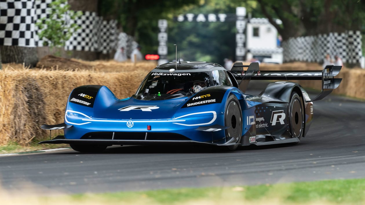 Volkswagen ID.R 2020: record runs and 'evo' version planned ...