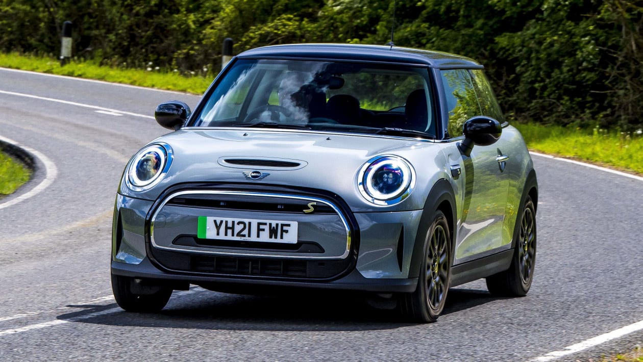 MINI Electric review: performance, motor & drive | DrivingElectric