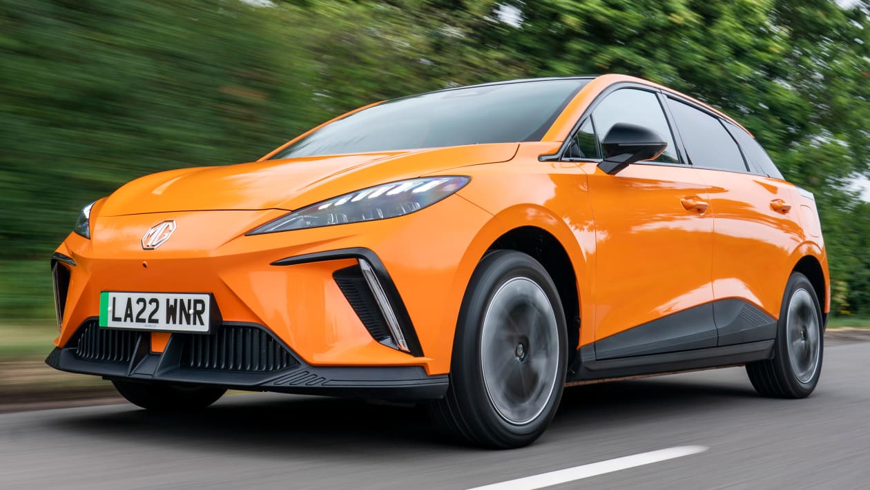 MG4 EV review | DrivingElectric