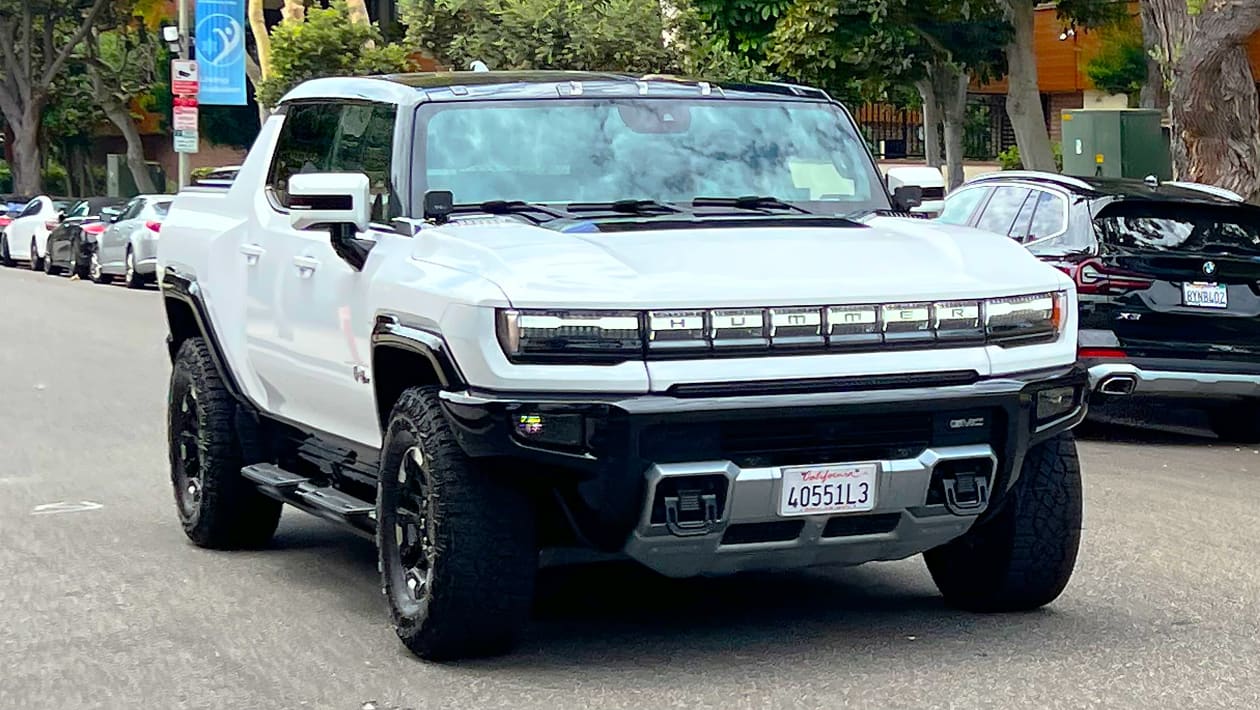 GMC Hummer EV review | DrivingElectric