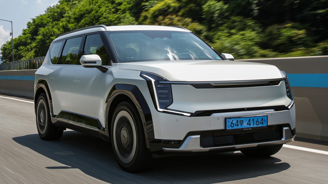 Kia EV9 review - pictures | DrivingElectric