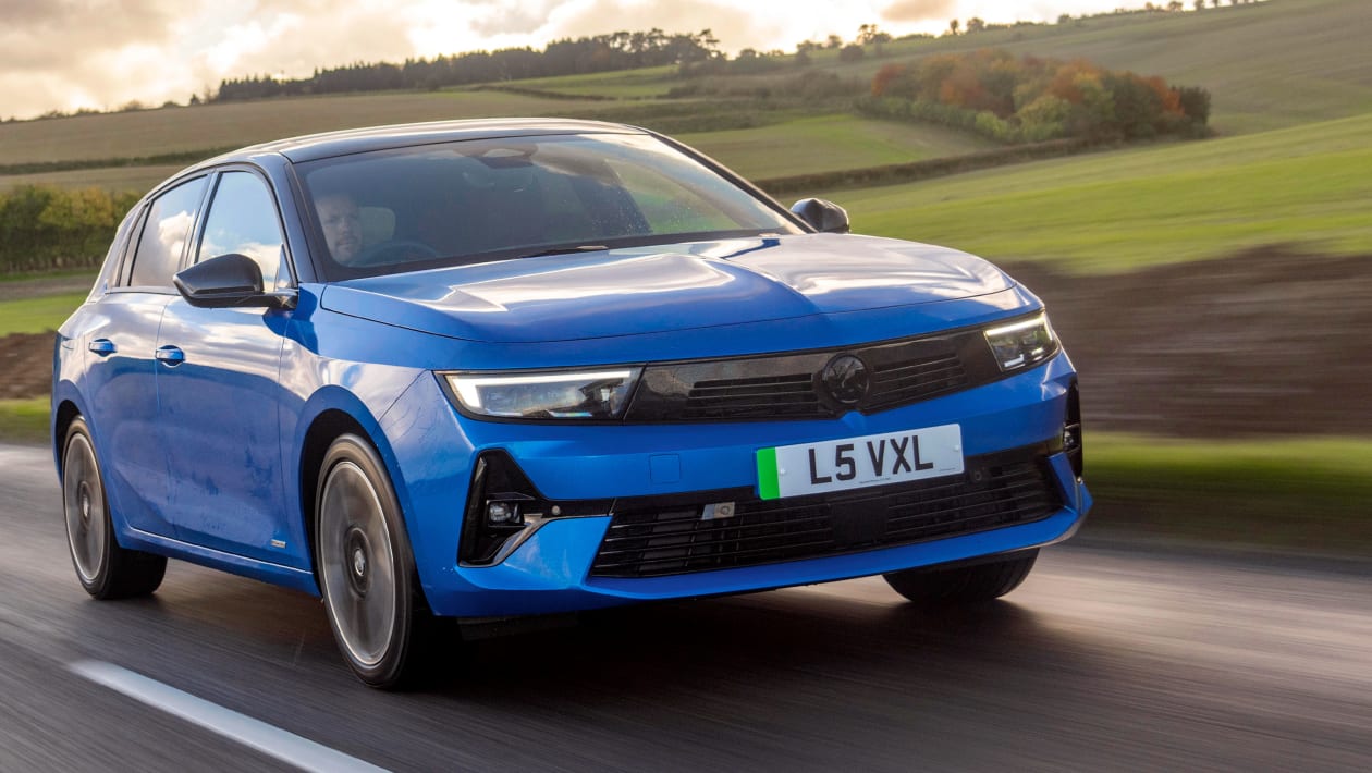 Vauxhall Astra Electric review: hatchback icon struggles to keep pace ...