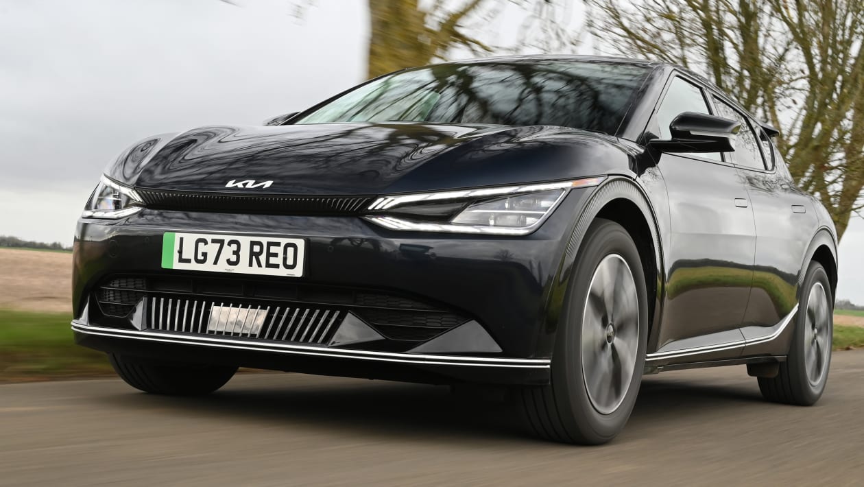 Kia EV6 review: space-age SUV has us over the moon | DrivingElectric