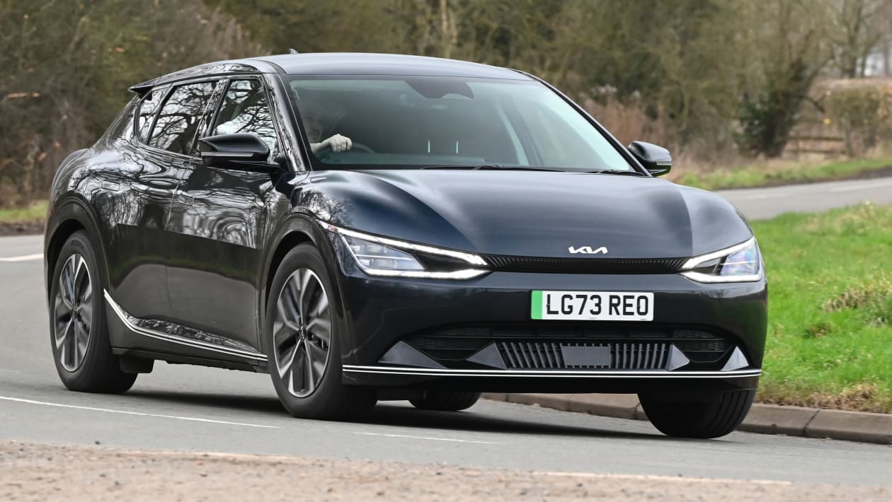 Kia EV6: performance, motor & drive | DrivingElectric