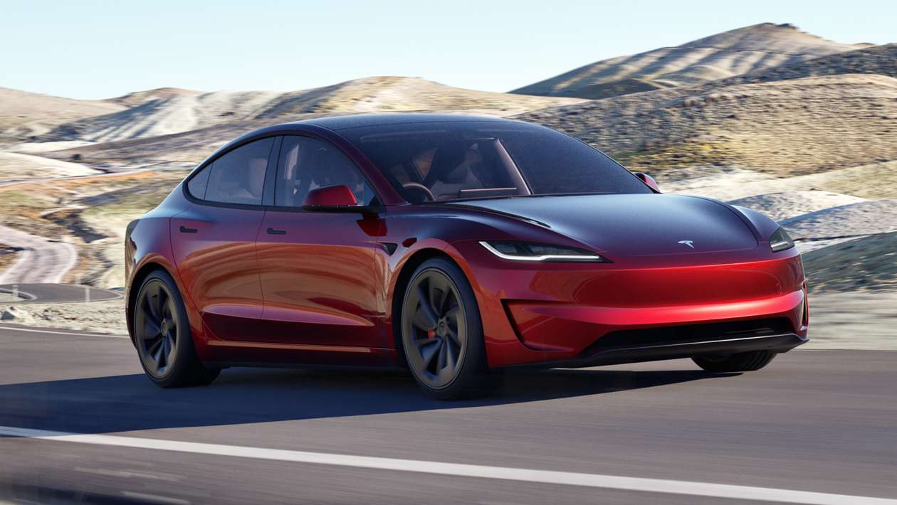 New Tesla Model 3 Performance hopes to retake the high-performance EV ...