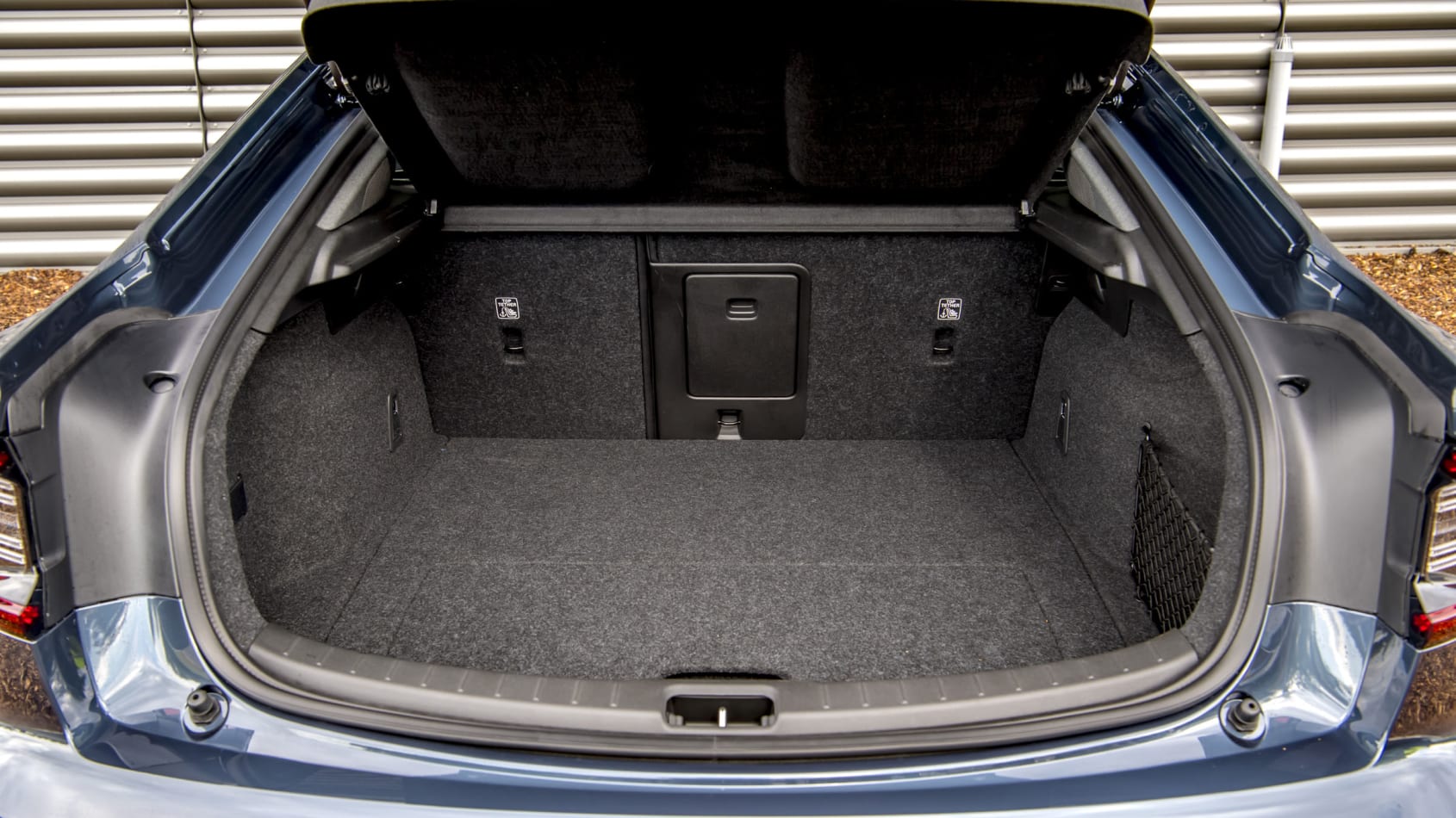 Polestar 2 practicality & boot space | DrivingElectric