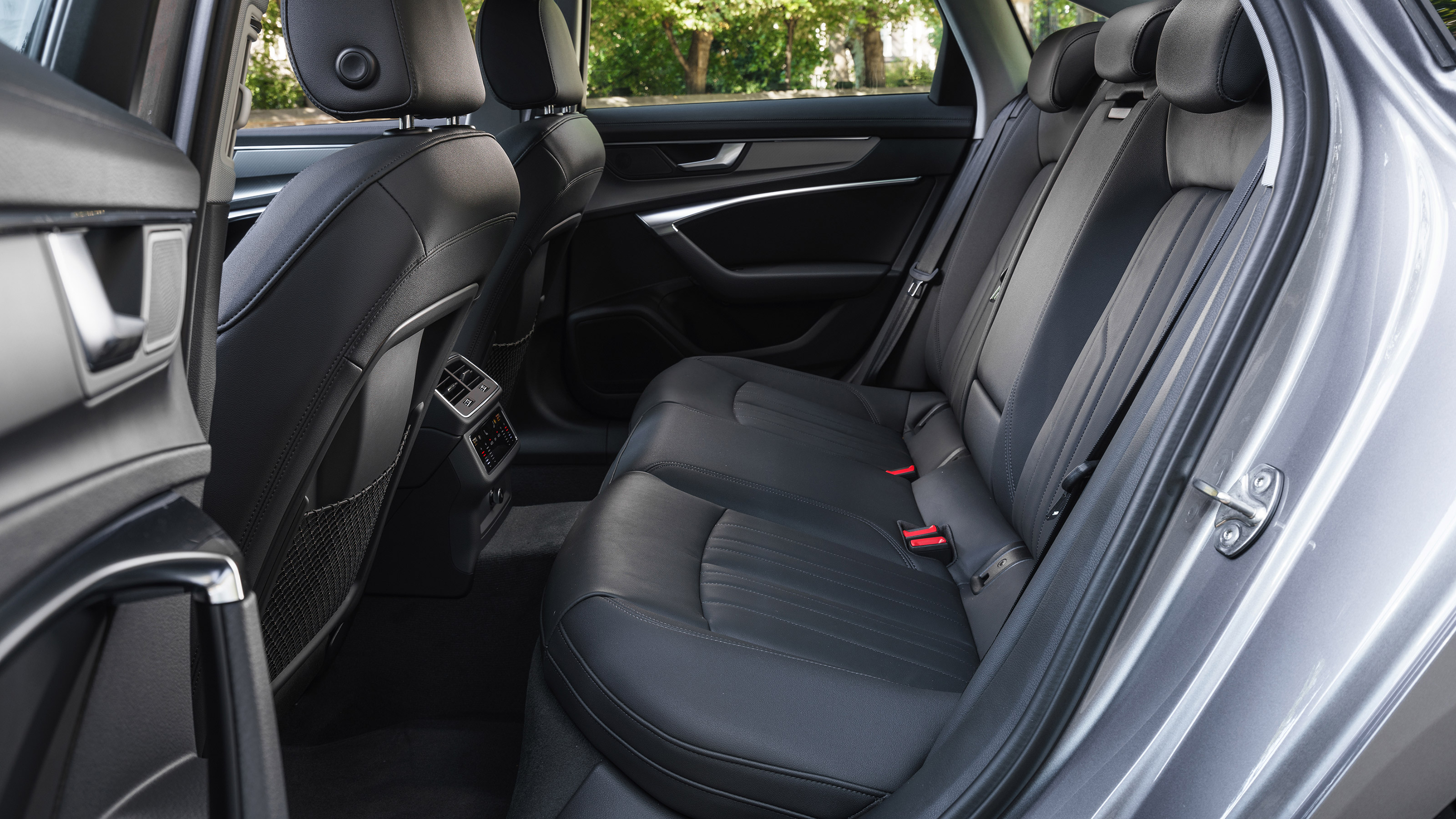 Audi A6 hybrid practicality & boot space | DrivingElectric