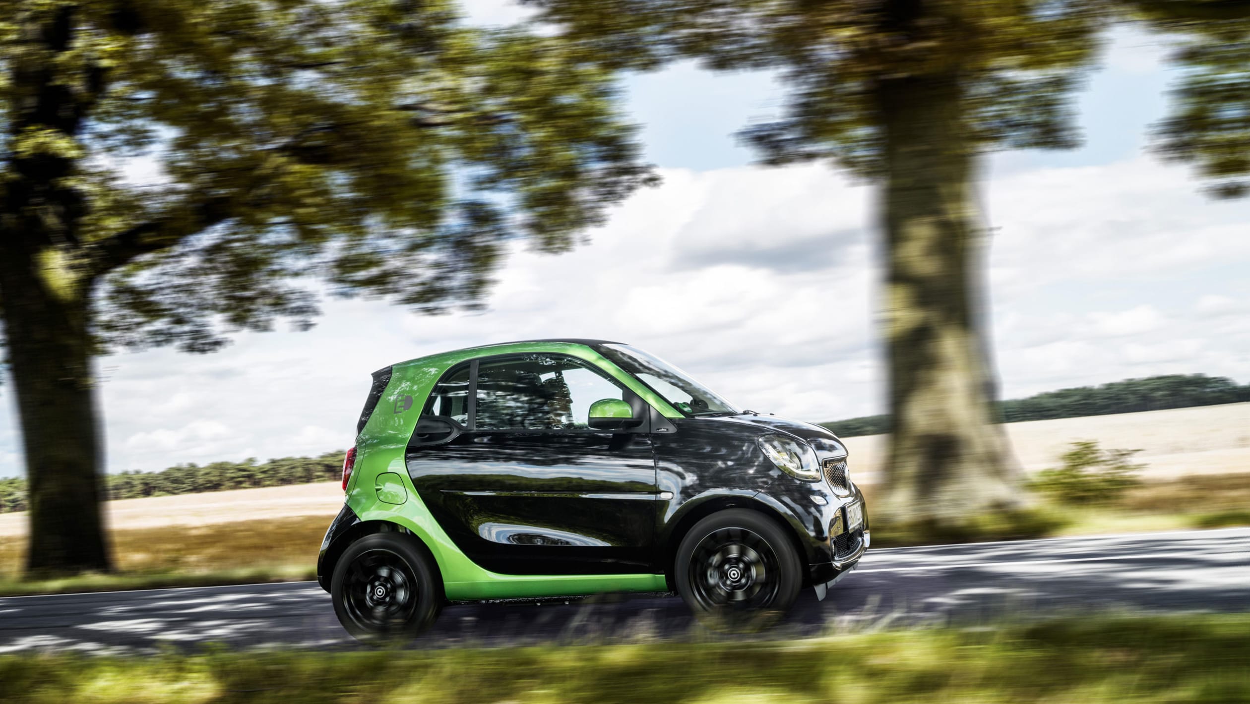 Smart EQ ForTwo Coupe (2014-2019) review pictures | DrivingElectric